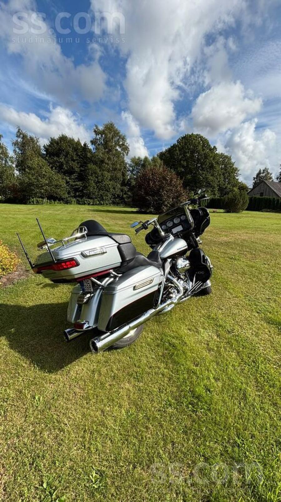 Harley-Davidson FLHTK 2015 in Liepaja, with an engine capacity of 1.70 L and mileage of 0 thousand km for 14350 €, photo 4 on AUTOMOTO.COM.LV