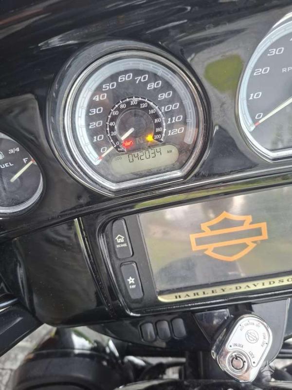 Harley-Davidson FLHTK 2017 in Siauliai, with an engine capacity of 0.00 L and mileage of 42 thousand km for 12700 €, photo 5 on AUTOMOTO.COM.LV