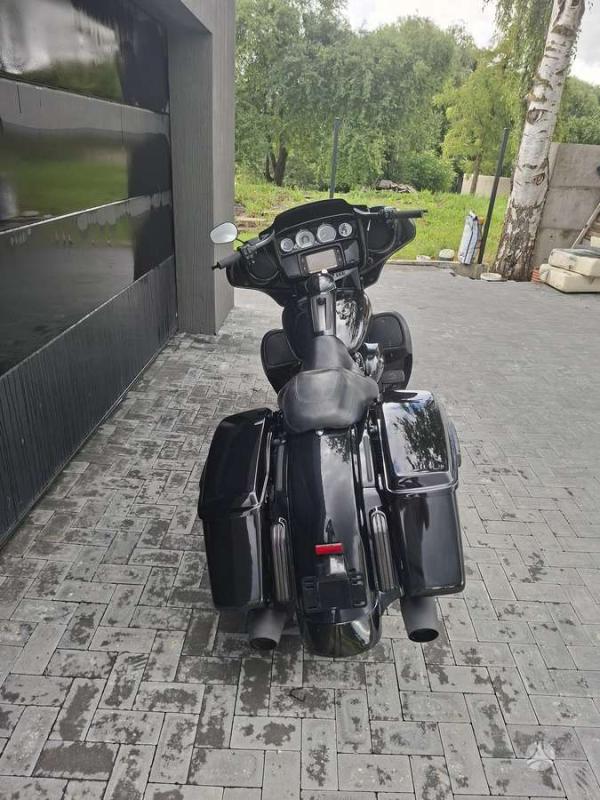 Harley-Davidson FLHTK 2017 in Siauliai, with an engine capacity of 0.00 L and mileage of 42 thousand km for 12700 €, photo 6 on AUTOMOTO.COM.LV