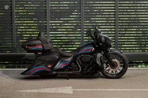 Harley-Davidson FLHTK 2019 Viļņa, ar dzinēja tilpumu 1.87 L un nobraukumu 17 tūkst. km par 39400 €, foto 4 vietnē AUTOMOTO.COM.LV