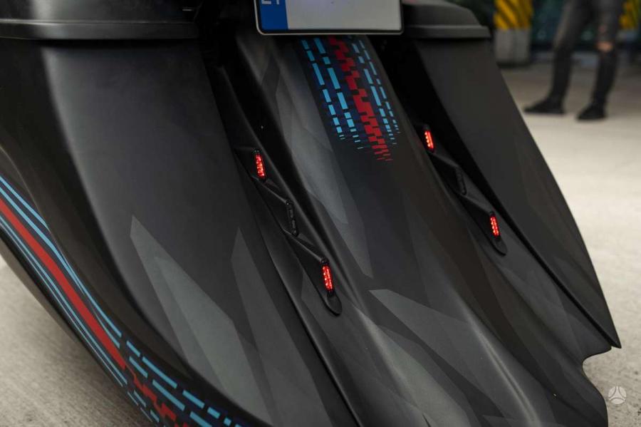 Harley-Davidson FLHTK 2019 Viļņa, ar dzinēja tilpumu 1.87 L un nobraukumu 17 tūkst. km par 39400 €, foto 14 vietnē AUTOMOTO.COM.LV