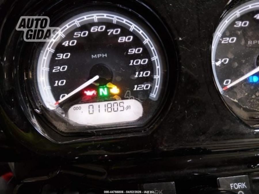Sarkans Harley-Davidson FLHTK 0 Klaipėda, ar dzinēja tilpumu 0.00 L un nobraukumu 0 tūkst. km par 6450 €, foto 8 vietnē AUTOMOTO.COM.LV
