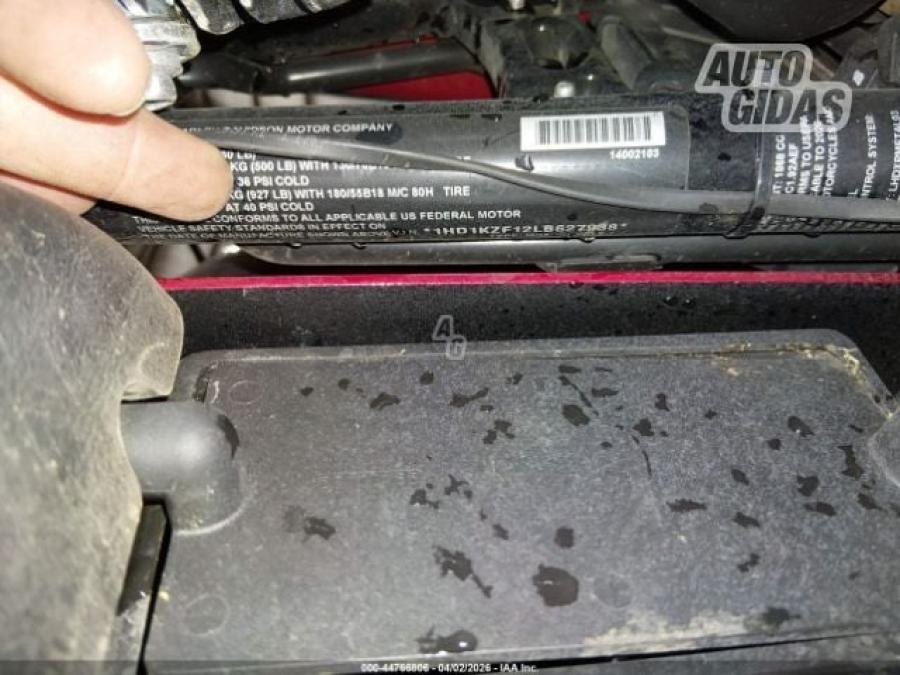 Sarkans Harley-Davidson FLHTK 0 Klaipėda, ar dzinēja tilpumu 0.00 L un nobraukumu 0 tūkst. km par 6450 €, foto 11 vietnē AUTOMOTO.COM.LV