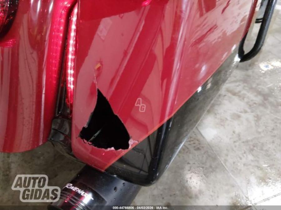Sarkans Harley-Davidson FLHTK 0 Klaipėda, ar dzinēja tilpumu 0.00 L un nobraukumu 0 tūkst. km par 6450 €, foto 16 vietnē AUTOMOTO.COM.LV