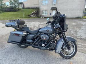 Harley-Davidson FLHX 2008 in Aluksne, with an engine capacity of 1.58 L and mileage of 0 thousand km for 10200 €, photo 5 on AUTOMOTO.COM.LV