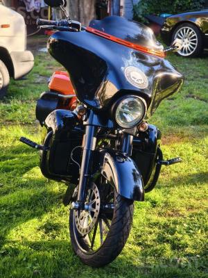 Harley-Davidson FLHX 2013 Rīga, ar dzinēja tilpumu 1.69 L un nobraukumu 0 tūkst. km par 10000 €, foto 11 vietnē AUTOMOTO.COM.LV