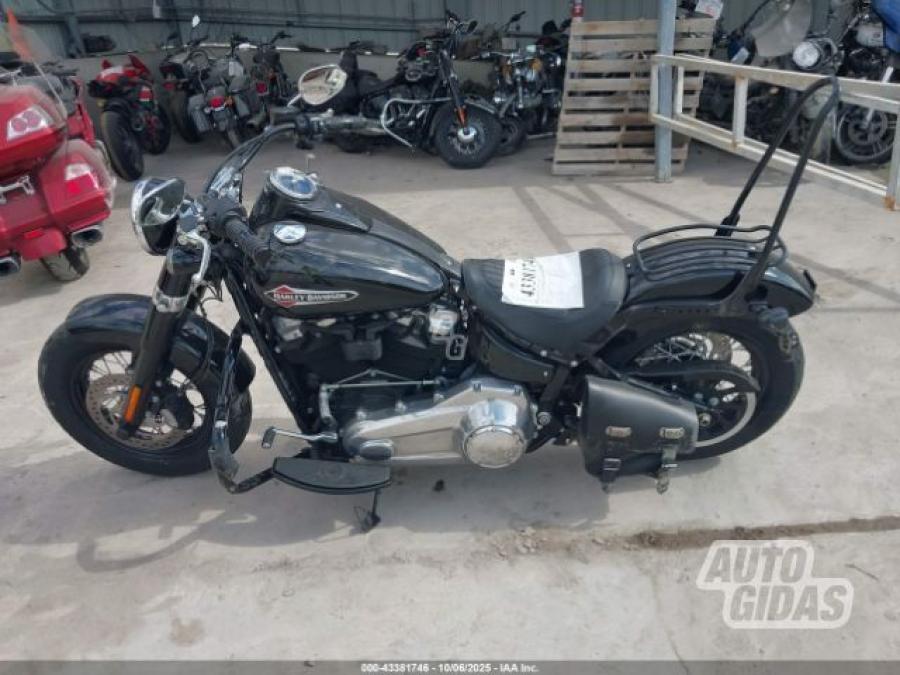 Black Harley-Davidson FLS 0 in Klaipeda, with an engine capacity of 0.00 L and mileage of 0 thousand km for 4850 €, photo 1 on AUTOMOTO.COM.LV