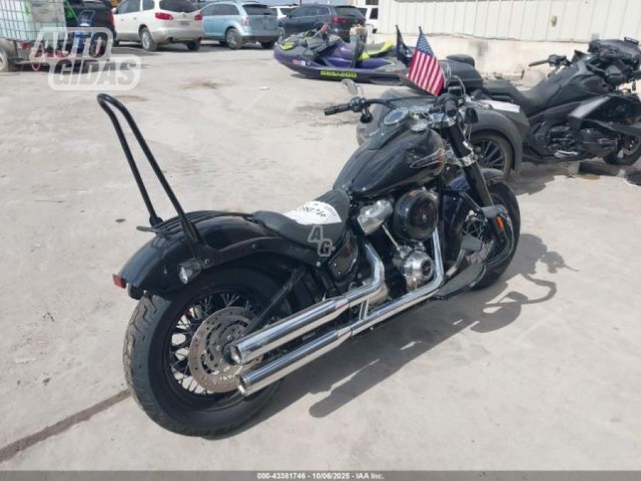 Black Harley-Davidson FLS 0 in Klaipeda, with an engine capacity of 0.00 L and mileage of 0 thousand km for 4850 €, photo 10 on AUTOMOTO.COM.LV