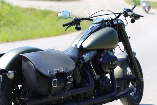 Harley-Davidson FLS 2016 in Siauliai, with an engine capacity of 1.70 L and mileage of 16 thousand km for 8900 €, photo 4 on AUTOMOTO.COM.LV
