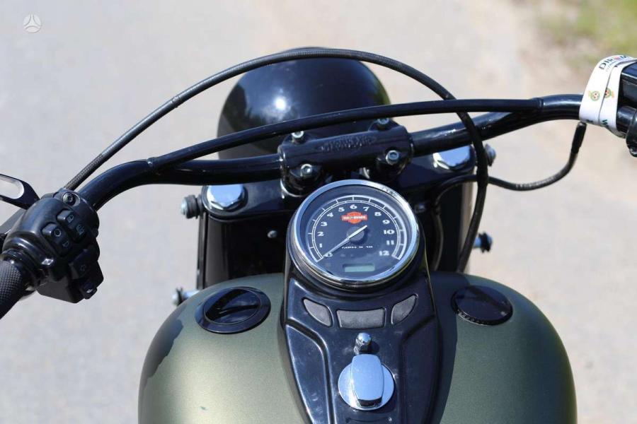 Harley-Davidson FLS 2016 in Siauliai, with an engine capacity of 1.70 L and mileage of 16 thousand km for 8900 €, photo 11 on AUTOMOTO.COM.LV