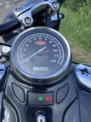 Harley-Davidson FLS 2017 in Vilnius, with an engine capacity of 1.80 L and mileage of 27 thousand km for 12500 €, photo 10 on AUTOMOTO.COM.LV