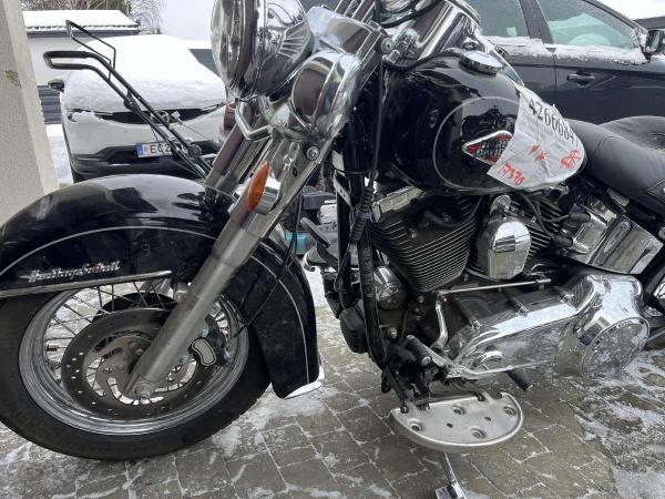 Melns Harley-Davidson FLSTC 2012 Klaipėda, ar dzinēja tilpumu 1.69 L un nobraukumu 17 tūkst. km par 5800 €, foto 4 vietnē AUTOMOTO.COM.LV