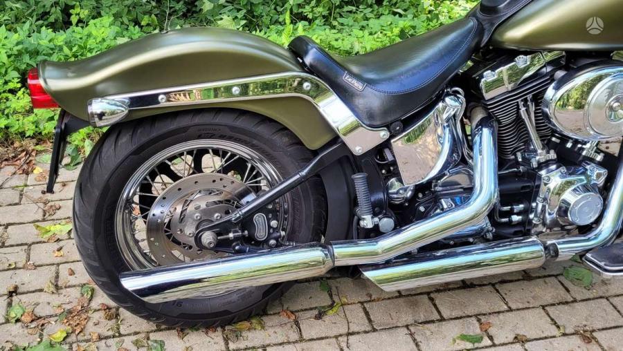 Zaļš Harley-Davidson FLSTC 2004 Rīga, ar dzinēja tilpumu 1.45 L un nobraukumu 42 tūkst. km par 7800 €, foto 4 vietnē AUTOMOTO.COM.LV
