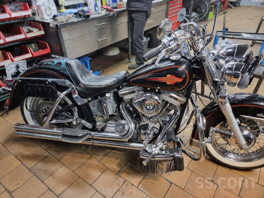 Harley-Davidson FLSTC 1986 Rīga, ar dzinēja tilpumu 1.40 L un nobraukumu 0 tūkst. km par 11000 €, foto 1 vietnē AUTOMOTO.COM.LV
