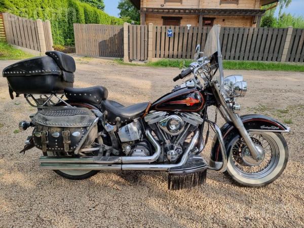 Harley-Davidson FLSTC 1986 Rīga, ar dzinēja tilpumu 1.40 L un nobraukumu 0 tūkst. km par 11000 €, foto 2 vietnē AUTOMOTO.COM.LV