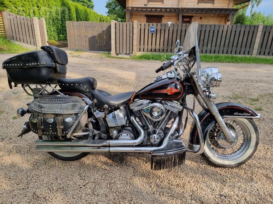Harley-Davidson FLSTC 1986 Rīga, ar dzinēja tilpumu 1.40 L un nobraukumu 0 tūkst. km par 11000 €, foto 3 vietnē AUTOMOTO.COM.LV