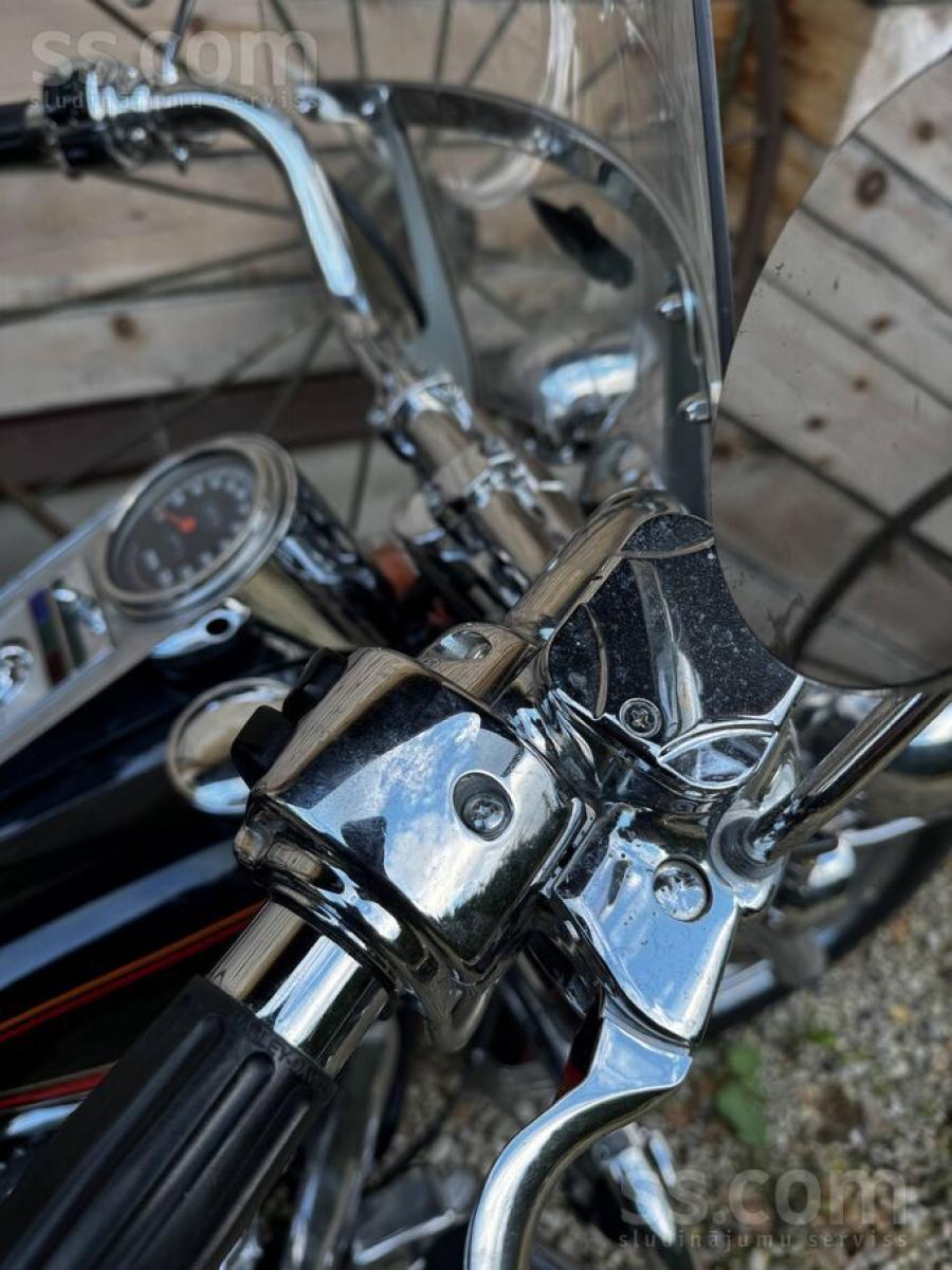 Harley-Davidson FLSTC 1986 Rīga, ar dzinēja tilpumu 1.40 L un nobraukumu 0 tūkst. km par 11000 €, foto 7 vietnē AUTOMOTO.COM.LV