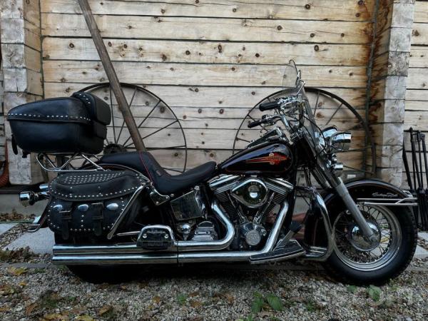 Harley-Davidson FLSTC 1986 Rīga, ar dzinēja tilpumu 1.40 L un nobraukumu 0 tūkst. km par 11000 €, foto 9 vietnē AUTOMOTO.COM.LV