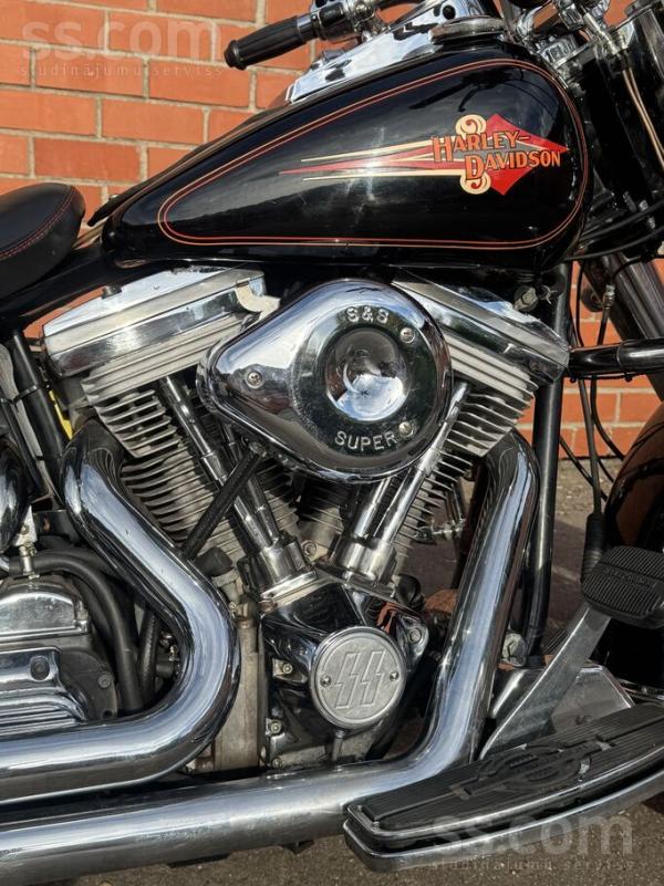 Harley-Davidson FLSTC 1986 Rīga, ar dzinēja tilpumu 1.40 L un nobraukumu 0 tūkst. km par 9500 €, foto 6 vietnē AUTOMOTO.COM.LV