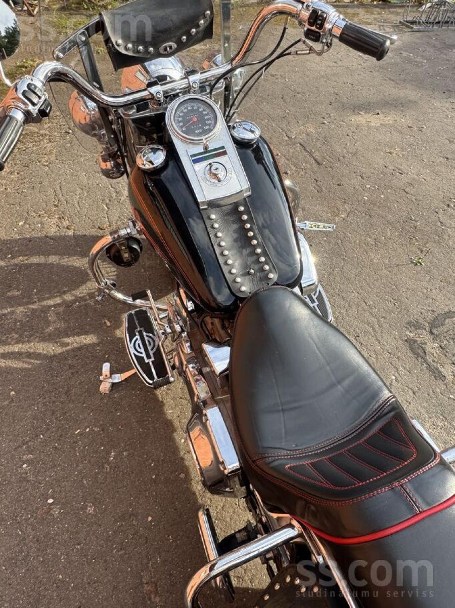 Harley-Davidson FLSTC 1986 Rīga, ar dzinēja tilpumu 1.40 L un nobraukumu 0 tūkst. km par 9500 €, foto 14 vietnē AUTOMOTO.COM.LV
