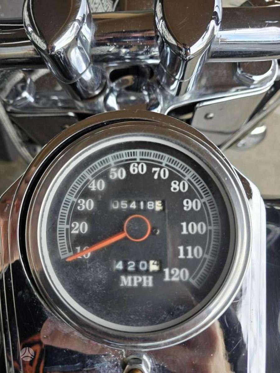Harley-Davidson FLSTC 1988 Viļņa, ar dzinēja tilpumu 1.30 L un nobraukumu 10 tūkst. km par 6800 €, foto 5 vietnē AUTOMOTO.COM.LV