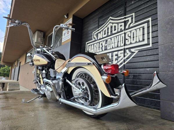 Harley-Davidson FLSTC 1988 Viļņa, ar dzinēja tilpumu 1.30 L un nobraukumu 10 tūkst. km par 6800 €, foto 6 vietnē AUTOMOTO.COM.LV