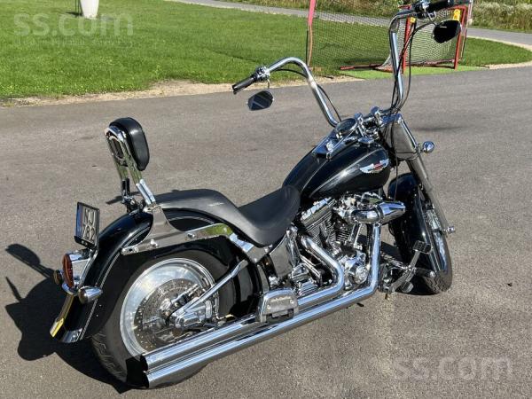 Harley-Davidson FLSTC 2000 in Riga, with an engine capacity of 1.45 L and mileage of 0 thousand km for 7900 €, photo 2 on AUTOMOTO.COM.LV