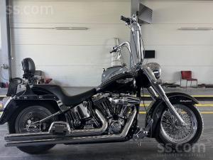 Harley-Davidson FLSTC 2000 in Riga, with an engine capacity of 1.45 L and mileage of 0 thousand km for 7900 €, photo 7 on AUTOMOTO.COM.LV