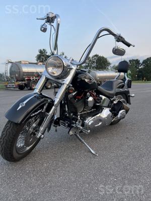 Harley-Davidson FLSTC 2000 in Riga, with an engine capacity of 1.45 L and mileage of 0 thousand km for 7900 €, photo 10 on AUTOMOTO.COM.LV