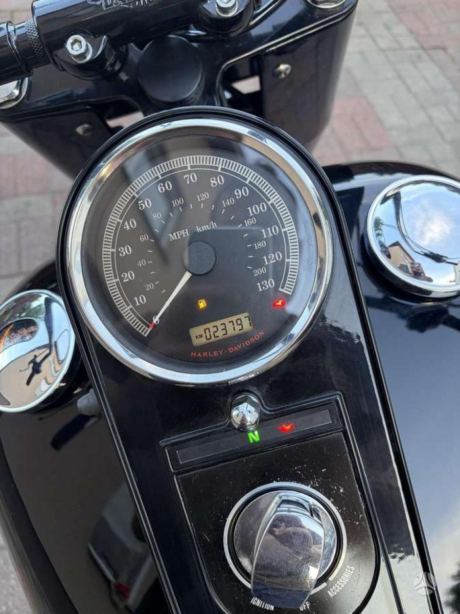 Harley-Davidson FLSTC 2007 in Vilnius, with an engine capacity of 1.58 L and mileage of 24 thousand km for 7700 €, photo 9 on AUTOMOTO.COM.LV