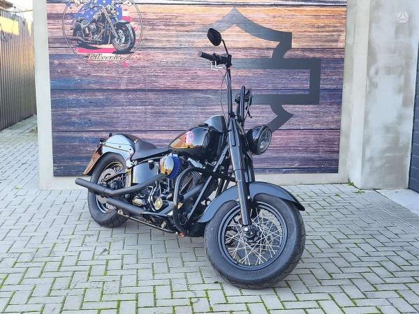 Harley-Davidson FLSTC 2007 Panevēža, ar dzinēja tilpumu 1.60 L un nobraukumu 29 tūkst. km par 6200 €, foto 3 vietnē AUTOMOTO.COM.LV