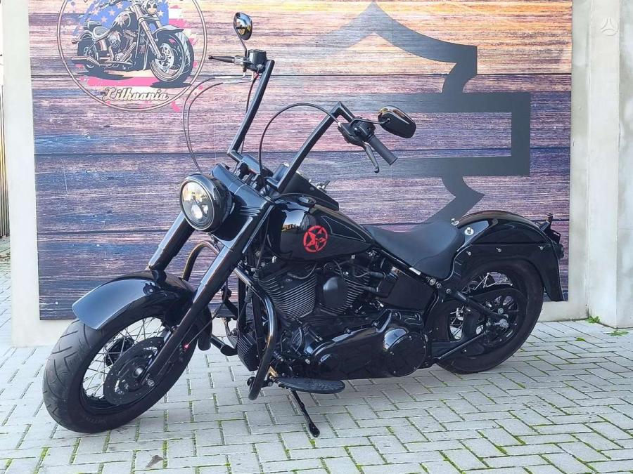 Harley-Davidson FLSTC 2007 Panevēža, ar dzinēja tilpumu 1.60 L un nobraukumu 29 tūkst. km par 6200 €, foto 4 vietnē AUTOMOTO.COM.LV