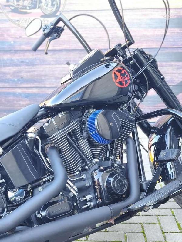 Harley-Davidson FLSTC 2007 Panevēža, ar dzinēja tilpumu 1.60 L un nobraukumu 29 tūkst. km par 6200 €, foto 9 vietnē AUTOMOTO.COM.LV
