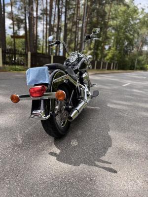 Harley-Davidson FLSTC 2009 in Riga, with an engine capacity of 1.58 L and mileage of 0 thousand km for 8100 €, photo 5 on AUTOMOTO.COM.LV