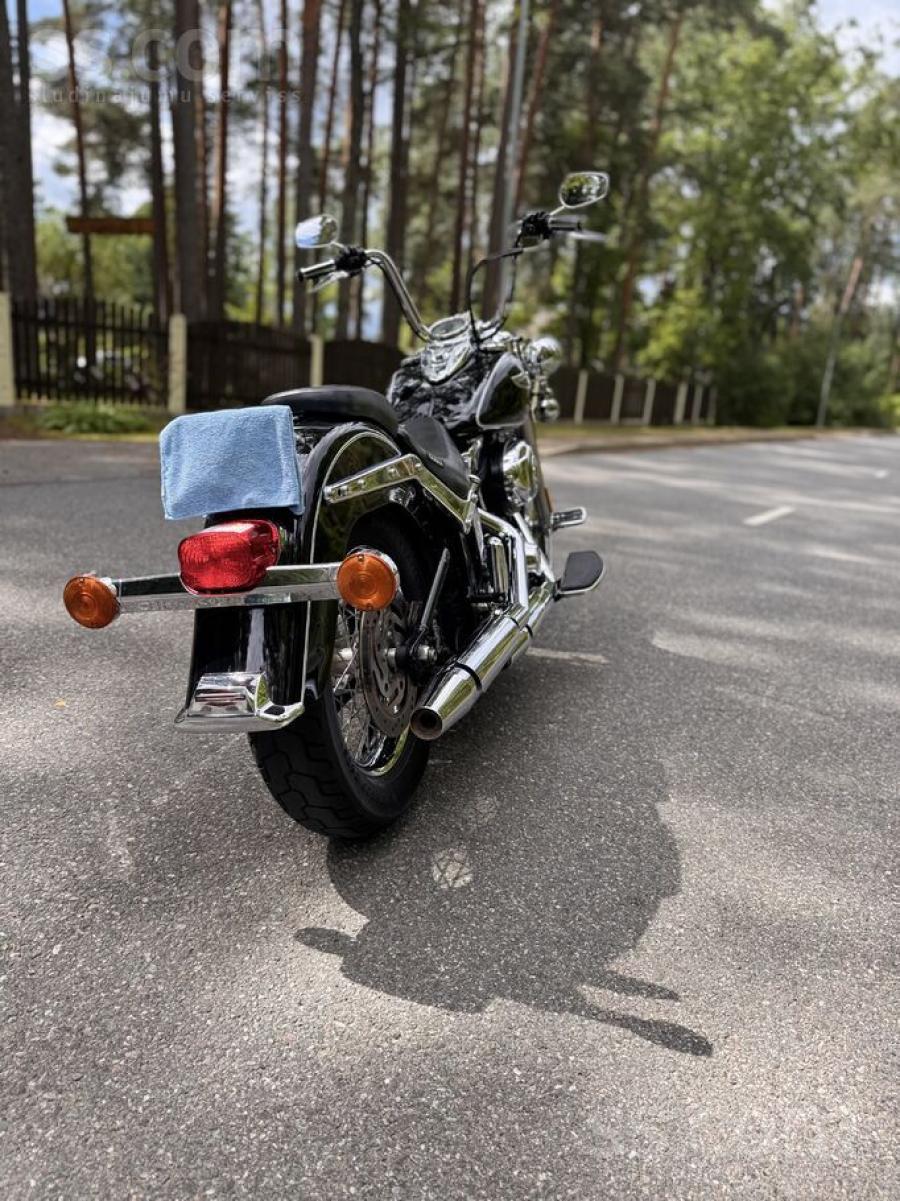 Harley-Davidson FLSTC 2009 in Riga, with an engine capacity of 1.58 L and mileage of 0 thousand km for 8100 €, photo 5 on AUTOMOTO.COM.LV
