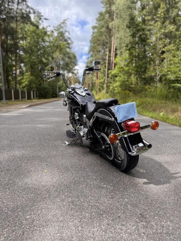 Harley-Davidson FLSTC 2009 in Riga, with an engine capacity of 1.58 L and mileage of 0 thousand km for 8100 €, photo 5 on AUTOMOTO.COM.LV