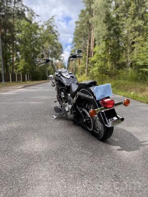 Harley-Davidson FLSTC 2009 in Riga, with an engine capacity of 1.58 L and mileage of 0 thousand km for 8100 €, photo 6 on AUTOMOTO.COM.LV