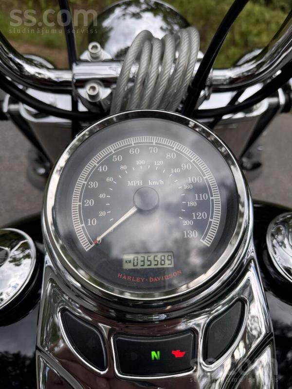 Harley-Davidson FLSTC 2009 in Riga, with an engine capacity of 1.58 L and mileage of 0 thousand km for 8100 €, photo 6 on AUTOMOTO.COM.LV