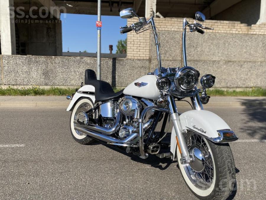 Harley-Davidson FLSTC 2010 Daugavpils, ar dzinēja tilpumu 1.70 L un nobraukumu 0 tūkst. km par 11000 €, foto 4 vietnē AUTOMOTO.COM.LV
