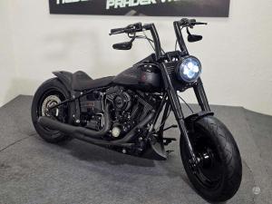 Black Harley-Davidson FLSTF 2008 in Panevezys, with an engine capacity of 1.60 L and mileage of 67 thousand km for 10650 €, photo 3 on AUTOMOTO.COM.LV