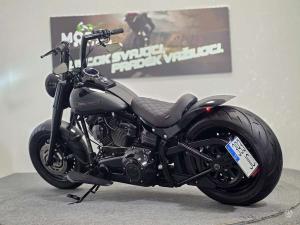 Black Harley-Davidson FLSTF 2008 in Panevezys, with an engine capacity of 1.60 L and mileage of 67 thousand km for 10650 €, photo 7 on AUTOMOTO.COM.LV