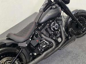 Black Harley-Davidson FLSTF 2008 in Panevezys, with an engine capacity of 1.60 L and mileage of 67 thousand km for 10650 €, photo 12 on AUTOMOTO.COM.LV