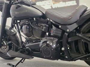 Black Harley-Davidson FLSTF 2008 in Panevezys, with an engine capacity of 1.60 L and mileage of 67 thousand km for 10650 €, photo 16 on AUTOMOTO.COM.LV