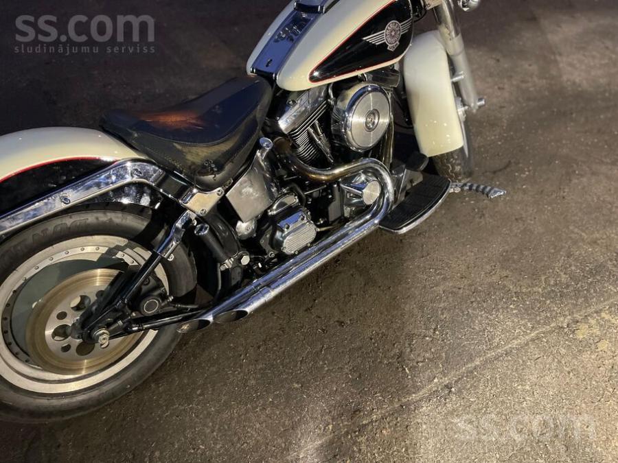 Harley-Davidson FLSTF 1995 Rīga, ar dzinēja tilpumu 1.34 L un nobraukumu 0 tūkst. km par 8000 €, foto 4 vietnē AUTOMOTO.COM.LV