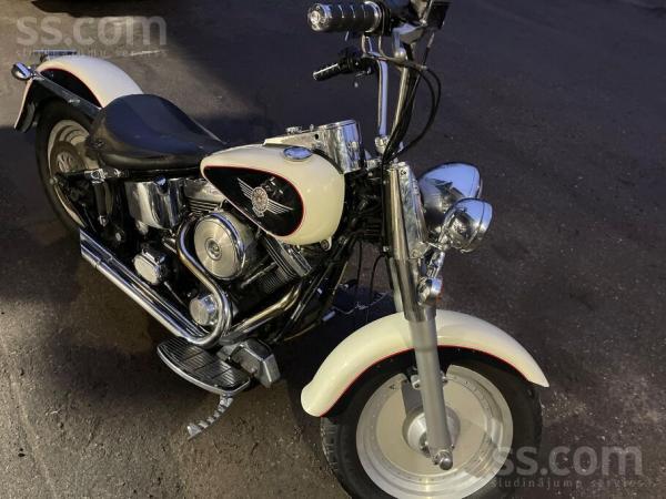 Harley-Davidson FLSTF 1995 in Riga, with an engine capacity of 1.34 L and mileage of 0 thousand km for 8000 €, photo 5 on AUTOMOTO.COM.LV