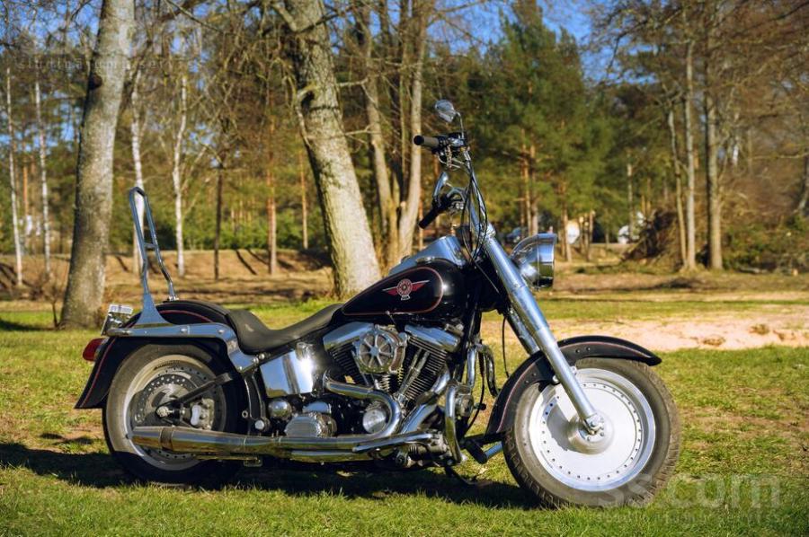 Harley-Davidson FLSTF 1998 in Riga, with an engine capacity of 1.34 L and mileage of 0 thousand km for 8900 €, photo 5 on AUTOMOTO.COM.LV