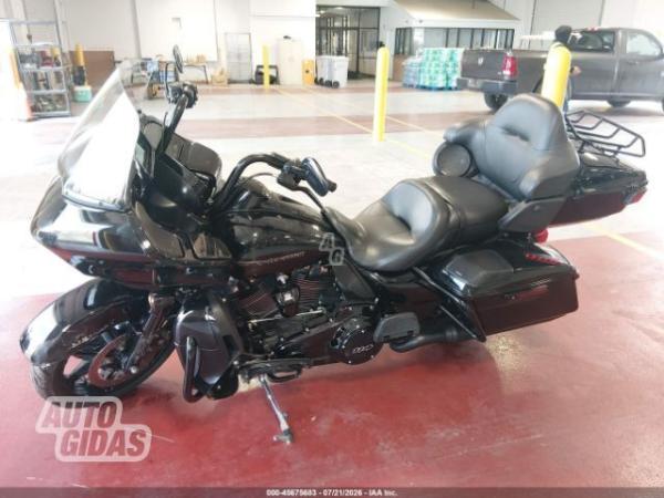 Black Harley-Davidson FLTR in Klaipeda, with an engine capacity of 0.00 L and mileage of 0 thousand km for 10600 €, photo 3 on AUTOMOTO.COM.LV
