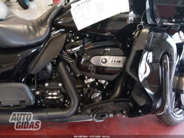 Black Harley-Davidson FLTR in Klaipeda, with an engine capacity of 0.00 L and mileage of 0 thousand km for 10600 €, photo 9 on AUTOMOTO.COM.LV