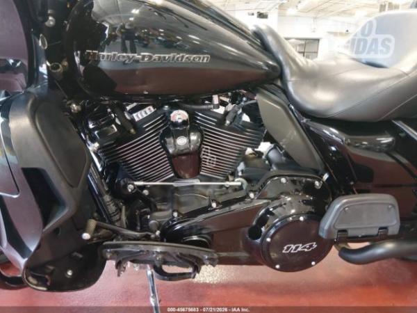 Black Harley-Davidson FLTR in Klaipeda, with an engine capacity of 0.00 L and mileage of 0 thousand km for 10600 €, photo 10 on AUTOMOTO.COM.LV