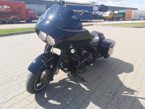 Melns Harley-Davidson FLTR 2011 Kauņa, ar dzinēja tilpumu 1.70 L un nobraukumu 50 tūkst. km par 11850 €, foto 4 vietnē AUTOMOTO.COM.LV